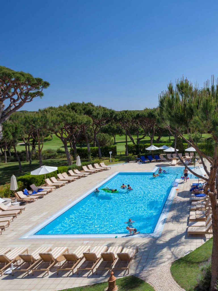 Pine Cliffs: Golf Suites, Gardens and Village - Book Now